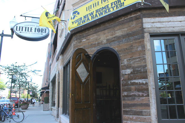 Tavern on Little Fort, a Sports Bar/Fort, Debuts in North Center ...