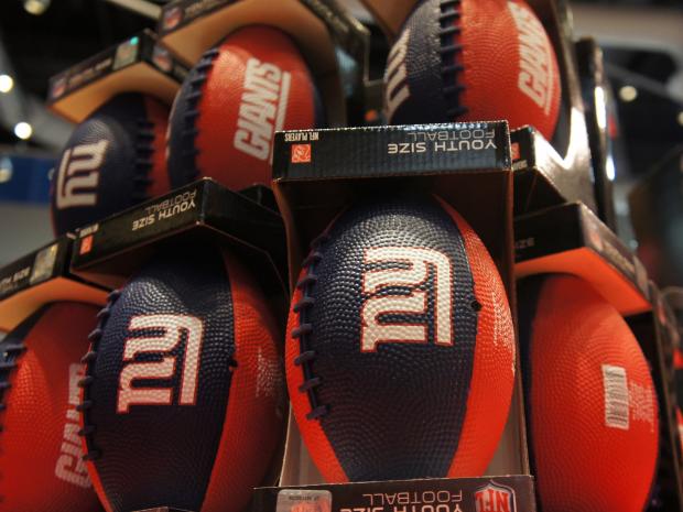 Did New York's NFL Teams Get the Worst NFL Hashtag Emojis? - Chelsea ...