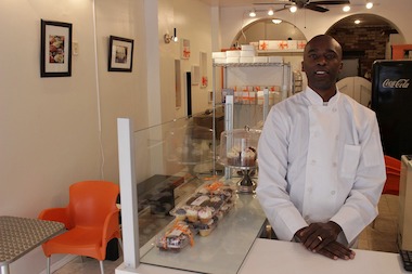 Inwood Cupcake Shop Tonnie's Minis Reopens After Closing Twice in Past ...