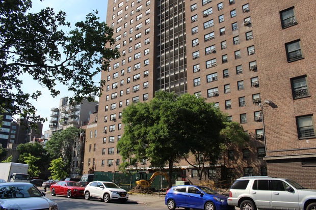 City Moving Forward With Plans For 18-Story Residence at Fulton Houses ...