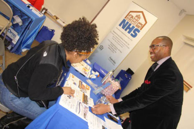 Struggling Chicago Homeowners Get Hope With New Program - Roseland ...