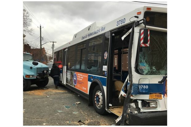 30 People Injured When Truck T-Bones MTA Bus, Authorities Say - Jamaica ...