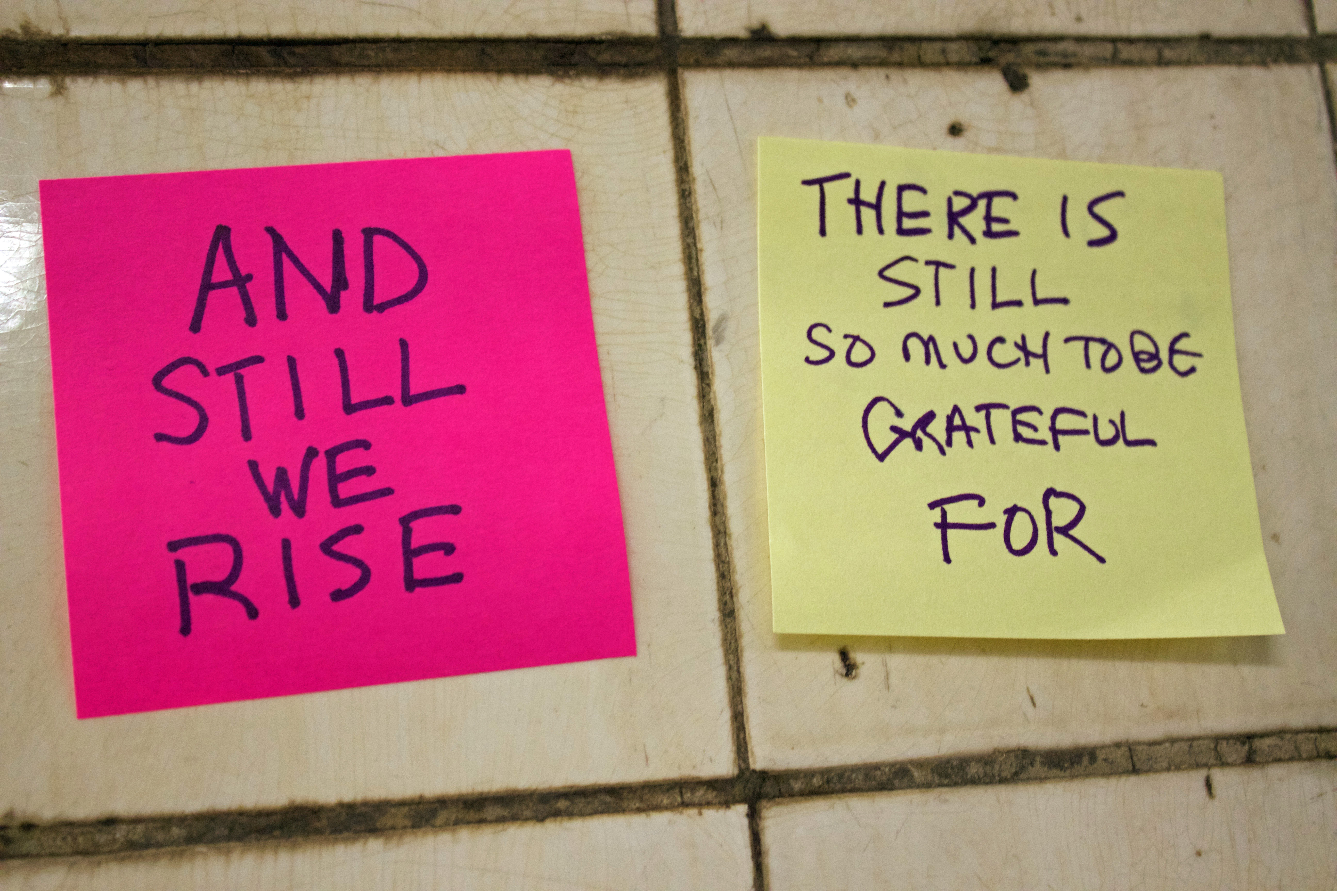 Post-it Notes With Encouraging Messages Take Over 7 Train Station in ...