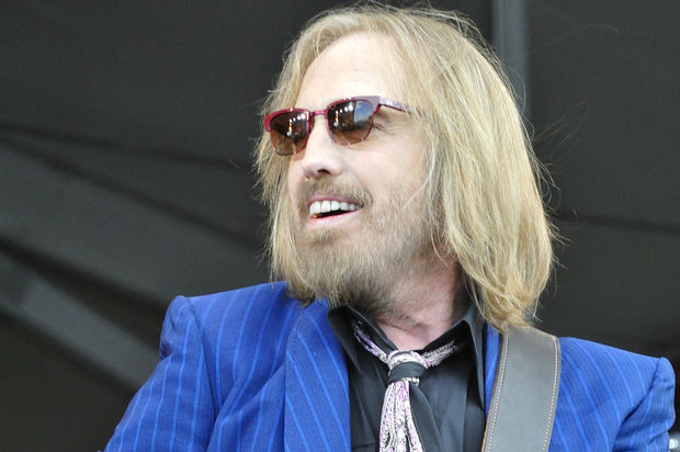 Tom Petty And Heartbreakers To Perform At Wrigley Field - Wrigleyville ...