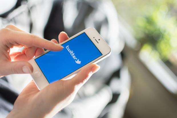 As We Hit 10 Years Of Twitter, Take A Look At Epic Chicago First Tweets ...