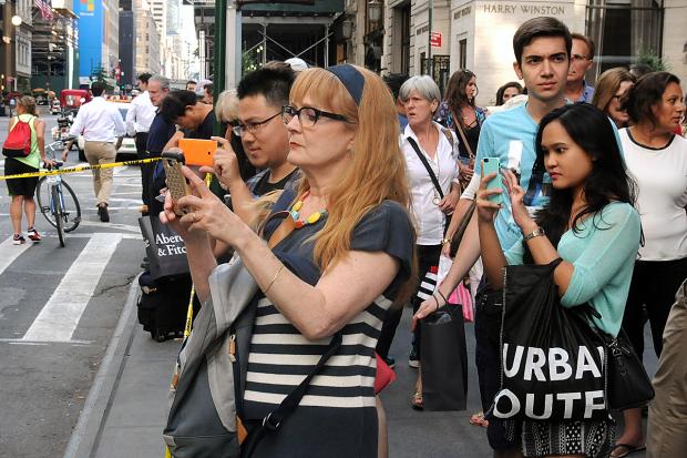 'Right to Record' Bill Would Protect People Filming Police Officers ...