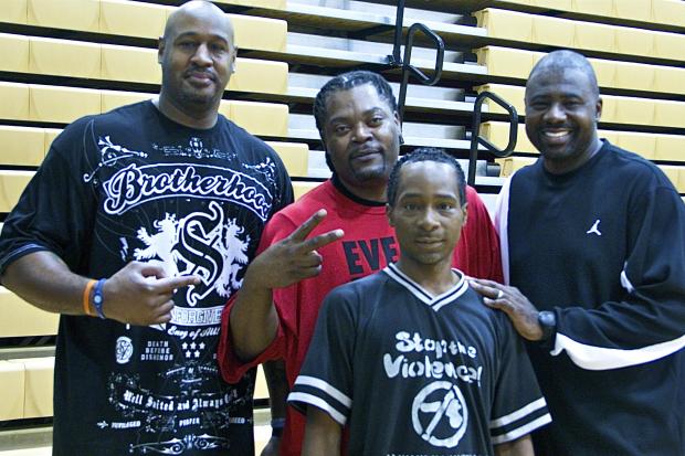 How One Coach Believes Basketball Can Save Chicago - Near West Side ...