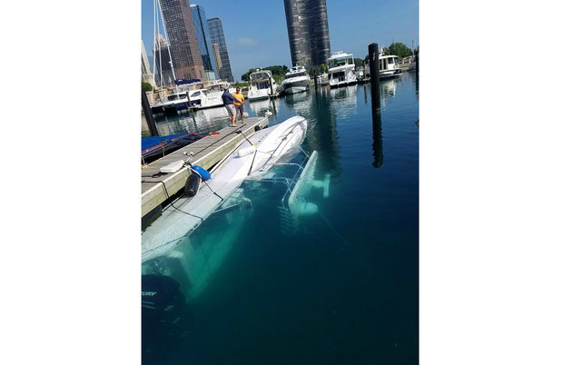 Here's How Not To Dock Your Boat At DuSable Harbor - Downtown - DNAinfo ...