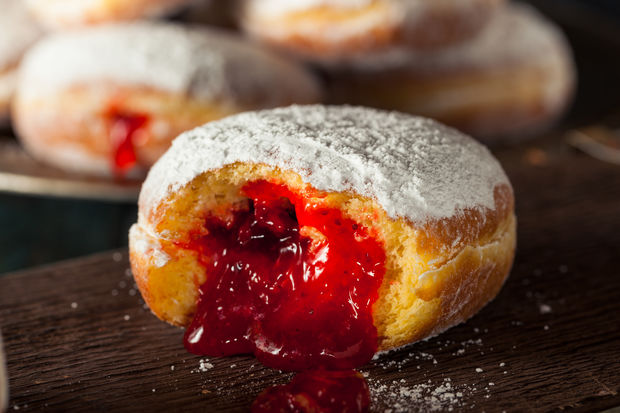 How To Make Paczki For Fat Tuesday At Home (VIDEO) - Jefferson Park ...