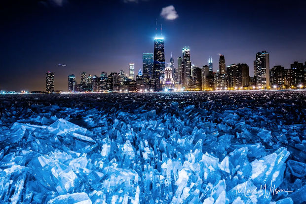 Check Out This Mesmerizing Time-Lapse Video Of Chicago - Downtown ...