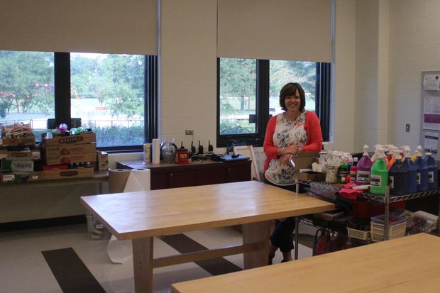 New Edgebrook Principal Signals Focus On Art, Literacy - Edgebrook ...