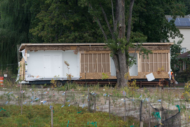 Post-Sandy Modular Homes Arrive in Staten Island, Sources Say - Midland ...